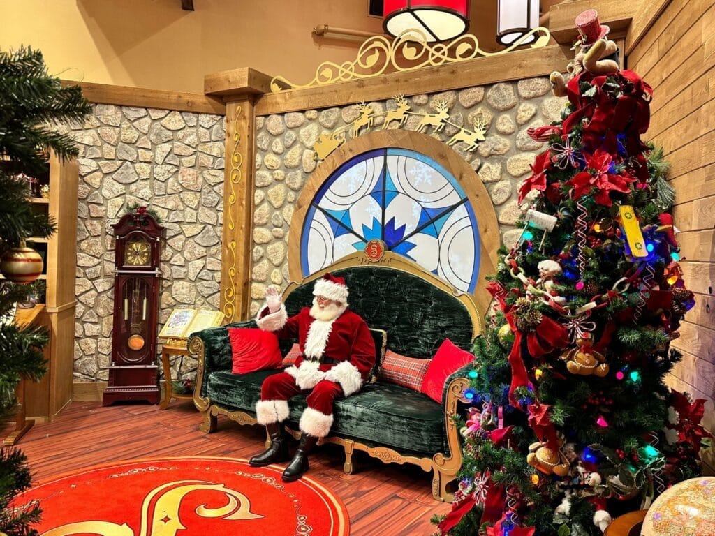 Where to See Santa at Walt Disney World